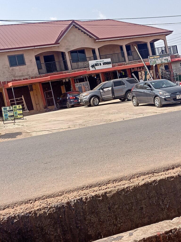 Giyim mağazası Ama sikapa, Dünya, foto