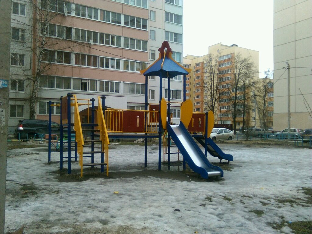 Oyun alanı Playground, Riazan, foto