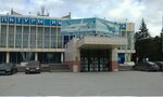 Небо (Dzerzhinskogo Avenue No:34/1), sanat okulları  Novosibirsk'ten