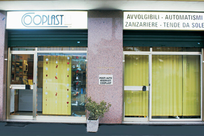 Kapılar Cooplast Avvolgibili, Asti, foto