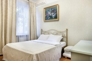 Centrooms (Басейна вулиця No:3, Київ), otel  Kiev'den
