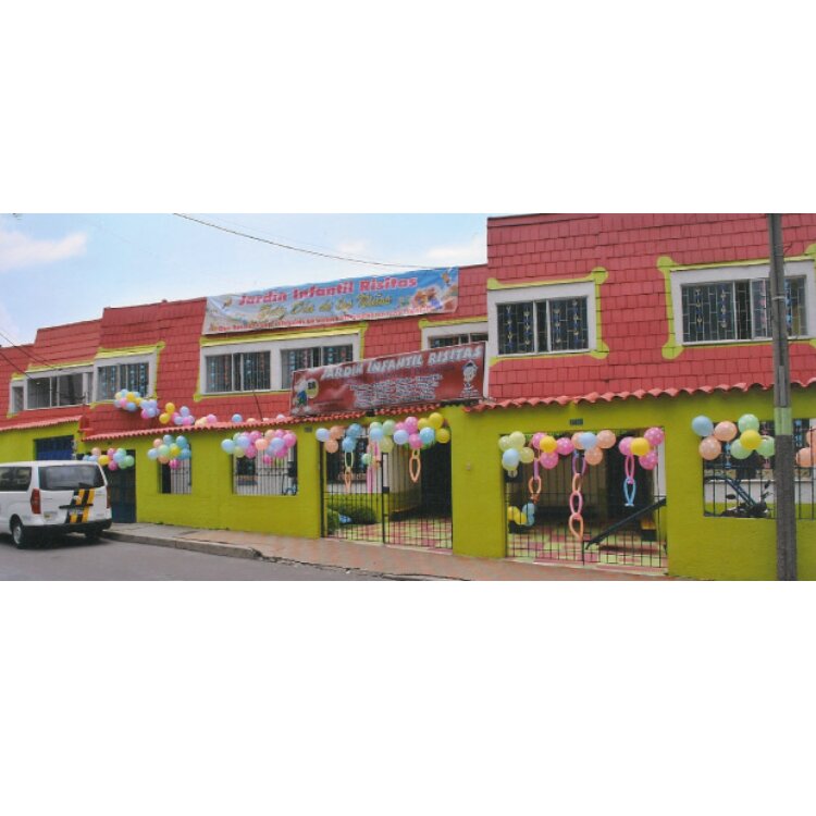 Anaokulları Children's Garden Little Smiles, Bogota, foto