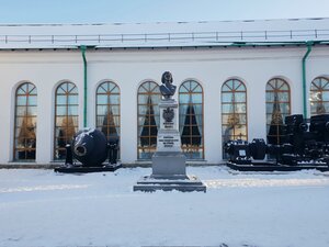 Пётр I (Gorkogo Street No:4А), anıt, heykel  Yekaterinburg'dan