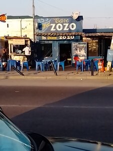 Zozo (Brazzaville, Commune de Ouenzé, Dolisie Rue), kafe  Brazzaville'den