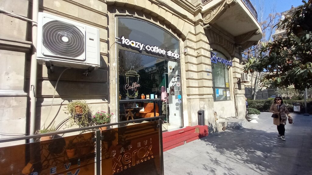 Kafe Teazy coffee shop, Bakü, foto