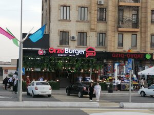 Al Pari (Bukhara, Baha-ud-Din Naqshband Street), pasta, şekerleme ve tatlı  Buhara eyaletinden