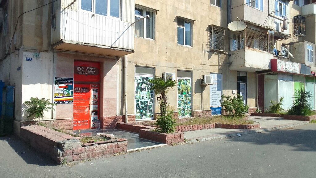 Eğitim merkezleri DoZaDo Tədris Mərkəzi, Bakü, foto