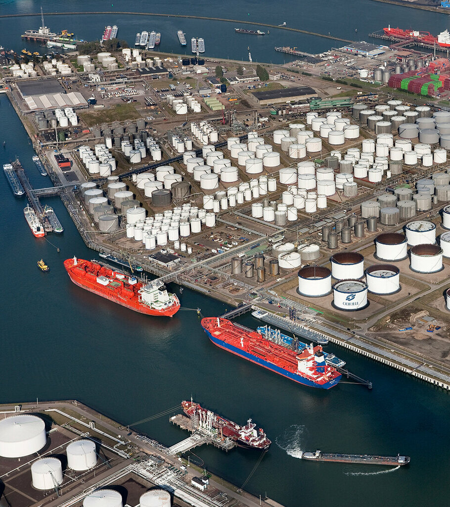 Deniz taşımacılığı Northern Tankers, Dubai, foto