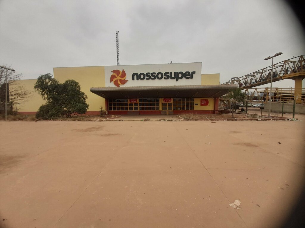 Süpermarket Nosso Super, Loanda, foto