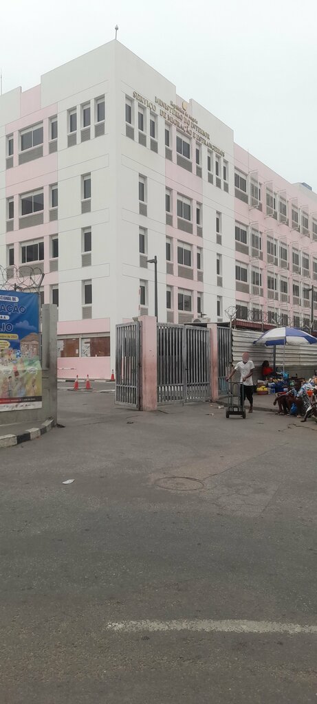 Devlet kurumları ve bakanlıklar Serviço de Migração e Estrangeiros Sede, Loanda, foto
