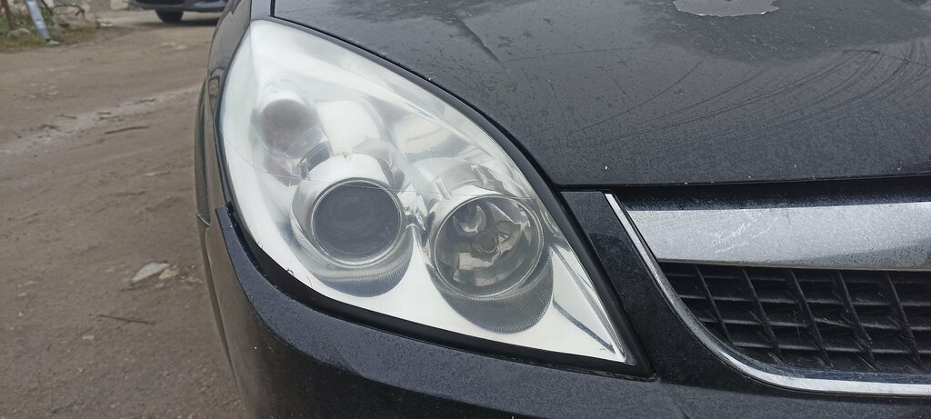 Otomotiv aydınlatma Remont plastikovykh izdely, Simferopol (Akmescit), foto