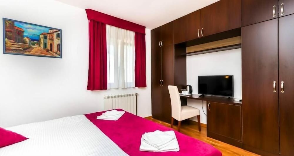 Otel Apartments Aqua Breeze, Dünya, foto