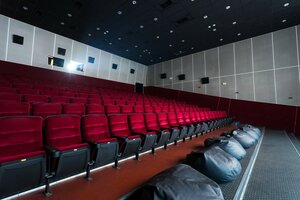 Galaktika (Karla Marksa Avenue No:67А, Omsk), sinemalar  Omsk'tan