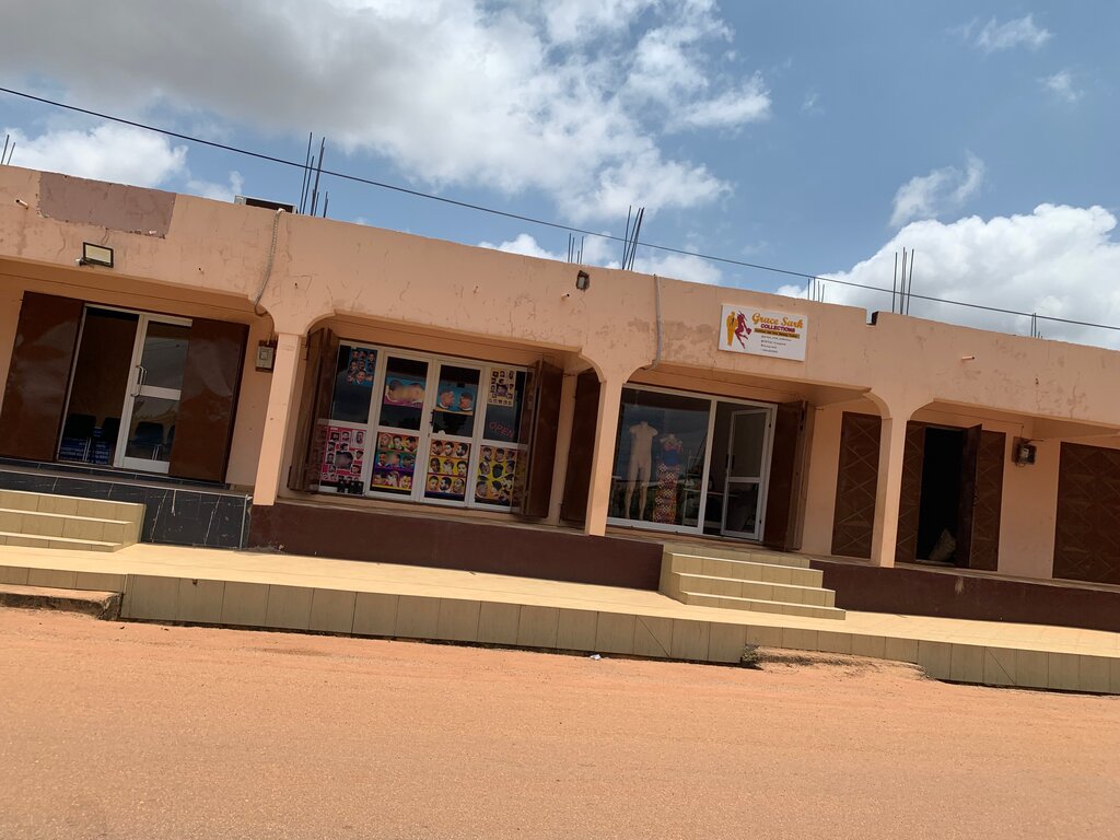 Giyim mağazası Grace Soul Collection, Dünya, foto