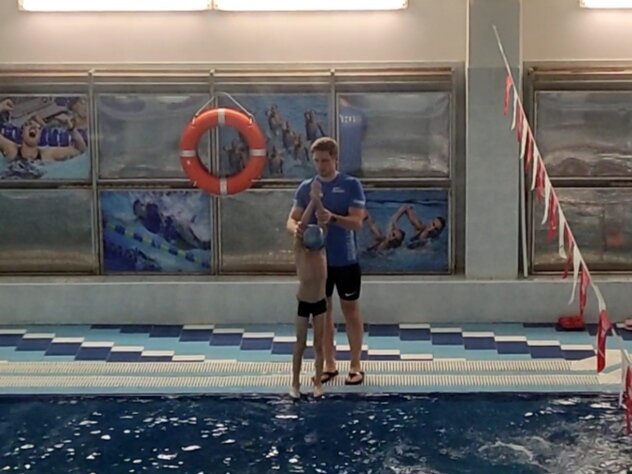 Yüzme havuzları Iswim, Minsk, foto