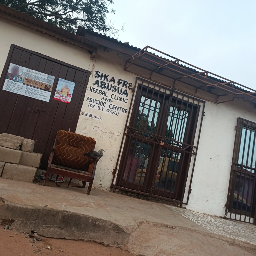 Tıp merkezleri ve klinikler Sikafre Abusua Herbal Clinic, Dünya, foto