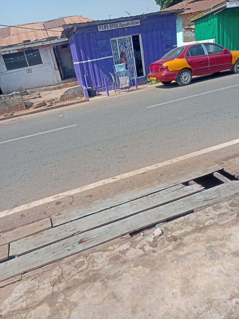 Güzellik salonu Life style beauty salon, Akra, foto