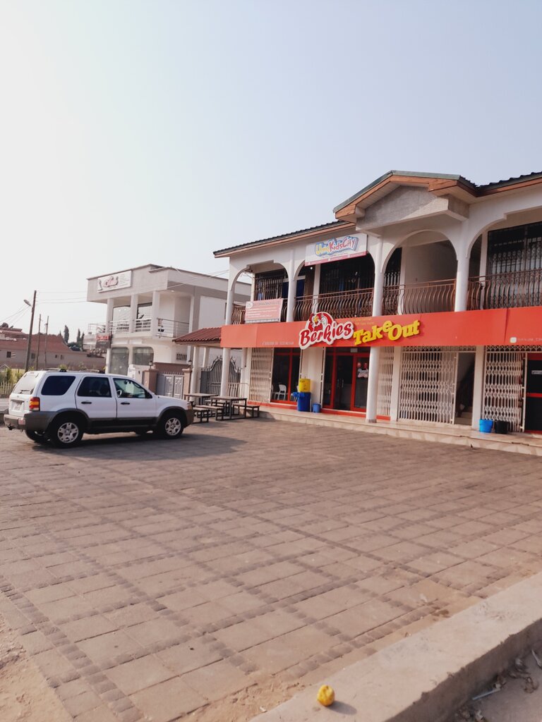 Çocuk giyim mağazaları Uniqkids city, Dünya, foto