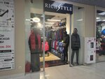 Rich Style (ulitsa Frank-Kamenetskogo No:13/1), giyim mağazası  Irkutsk'tan