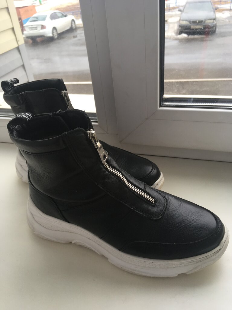 Ayakkabı mağazaları Unichel, Bratsk, foto