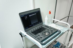 Varikoza Net (Novogodnyaya ulitsa No:23/2, Novosibirsk), tıp merkezleri ve klinikler  Novosibirsk'ten