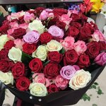 Slava (Malinovskogo Street No:10/12), çiçekçiler  Rostov‑na‑Donu'dan