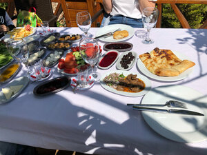 Körfez Aşiyan Restaurant (Antalya, Konyaaltı, Akdamlar Mah., 4224 Sok., 27), restoran  Antalya'dan
