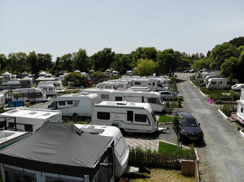 Kamp alanları Camp Rumelifeneri Karavan Kampı, İstanbul, foto
