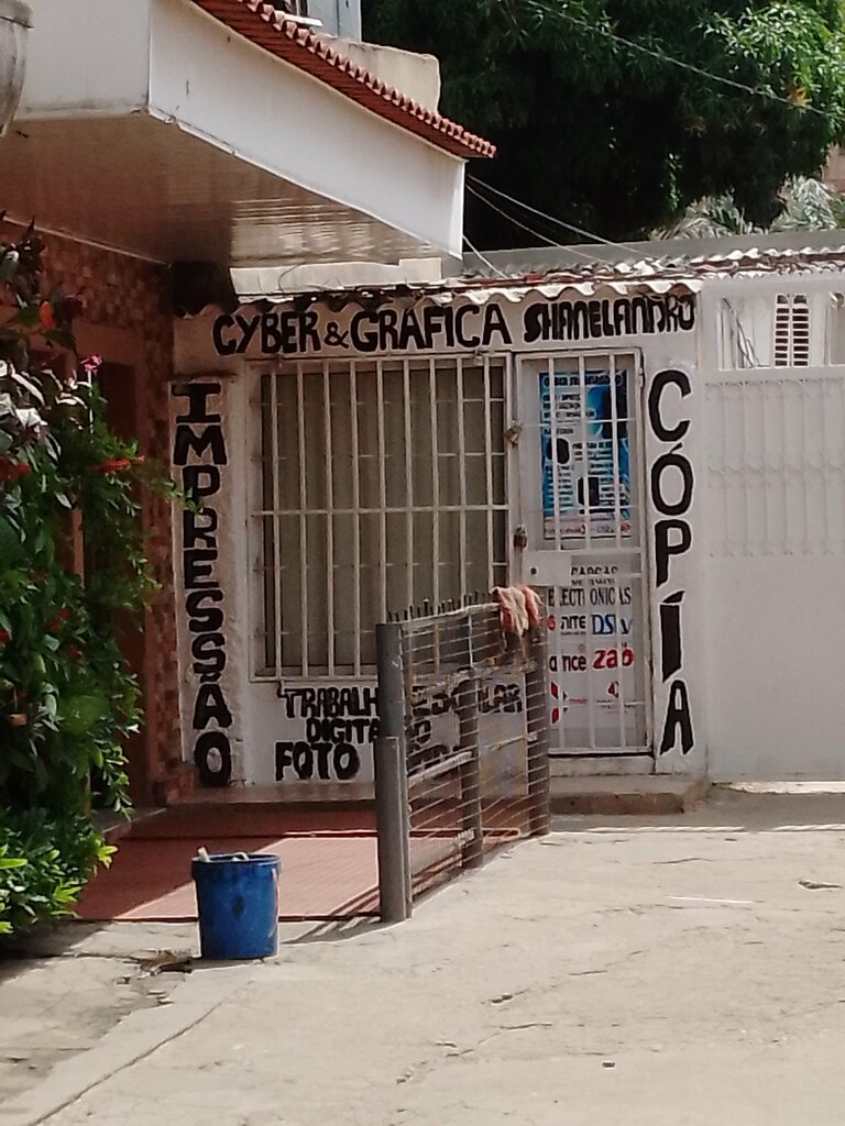 i̇nternet kafeler Cyber Café Shanelandro, Loanda, foto