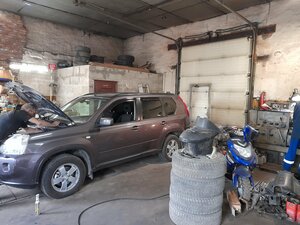 Avtomaster (Kooperativnaya ulitsa No:1/7, Zarinsk), otomobil servisi  Zarinsk'ten