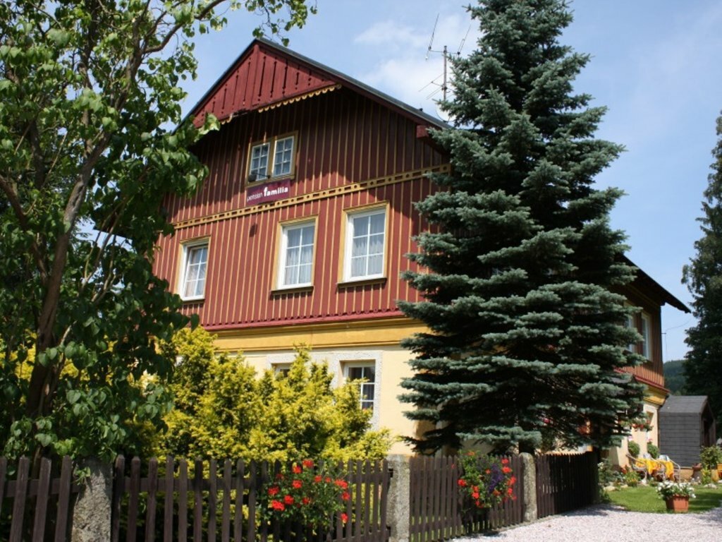 Otel Pension Familia, Liberec Bölgesi, foto