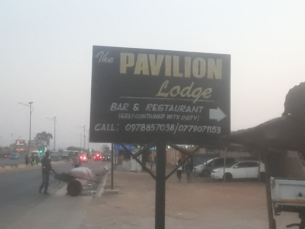 Restoran Pavilion lodge, Lusaka, foto
