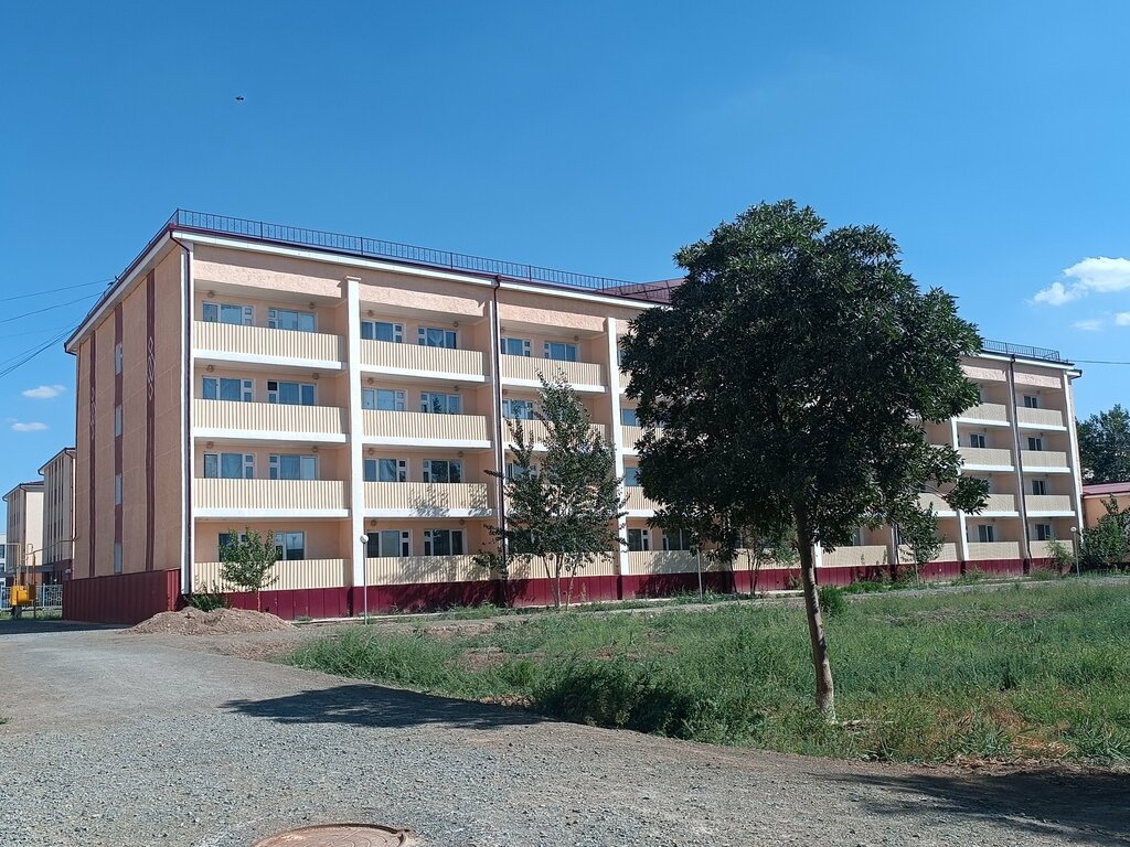 Yurtlar Student Dormitory No. 2, Nukus, foto
