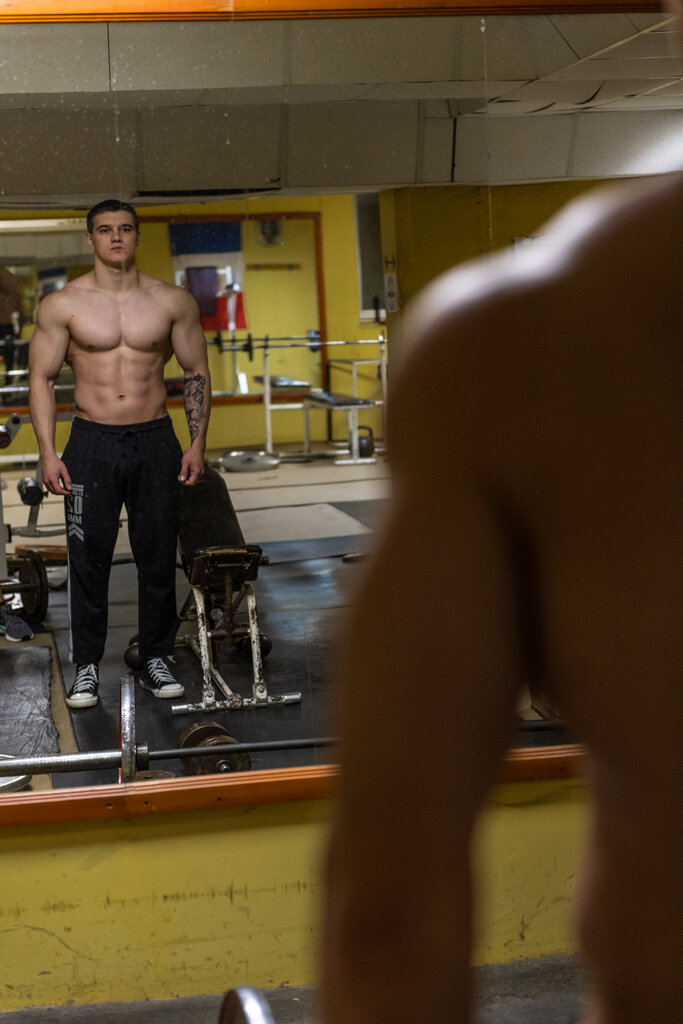 Spor ve jimnastik salonları Trenazherny zal Olimpiya, Yekaterinburg, foto