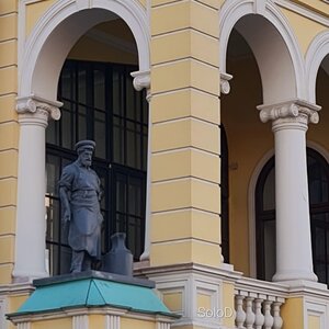 Кузнец (Bolotnaya Square No:14с14), park, sokak heykeli  Moskova'dan