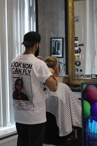 The King Barbershop (Druzhby Street No:1Б), berberler  Himki'den