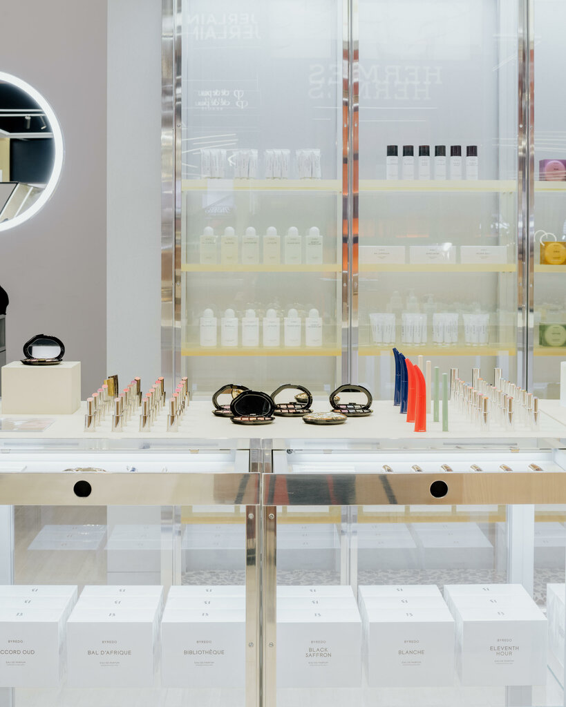 Kozmetik ve parfümeri mağazaları Byredo Berlin KaDeWe, Berlin, foto