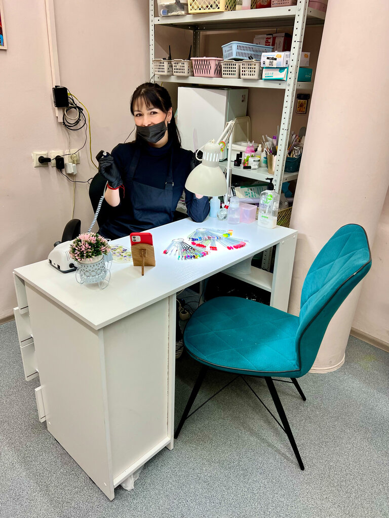 Manikür-pedikür Reva Nails, Moskova, foto