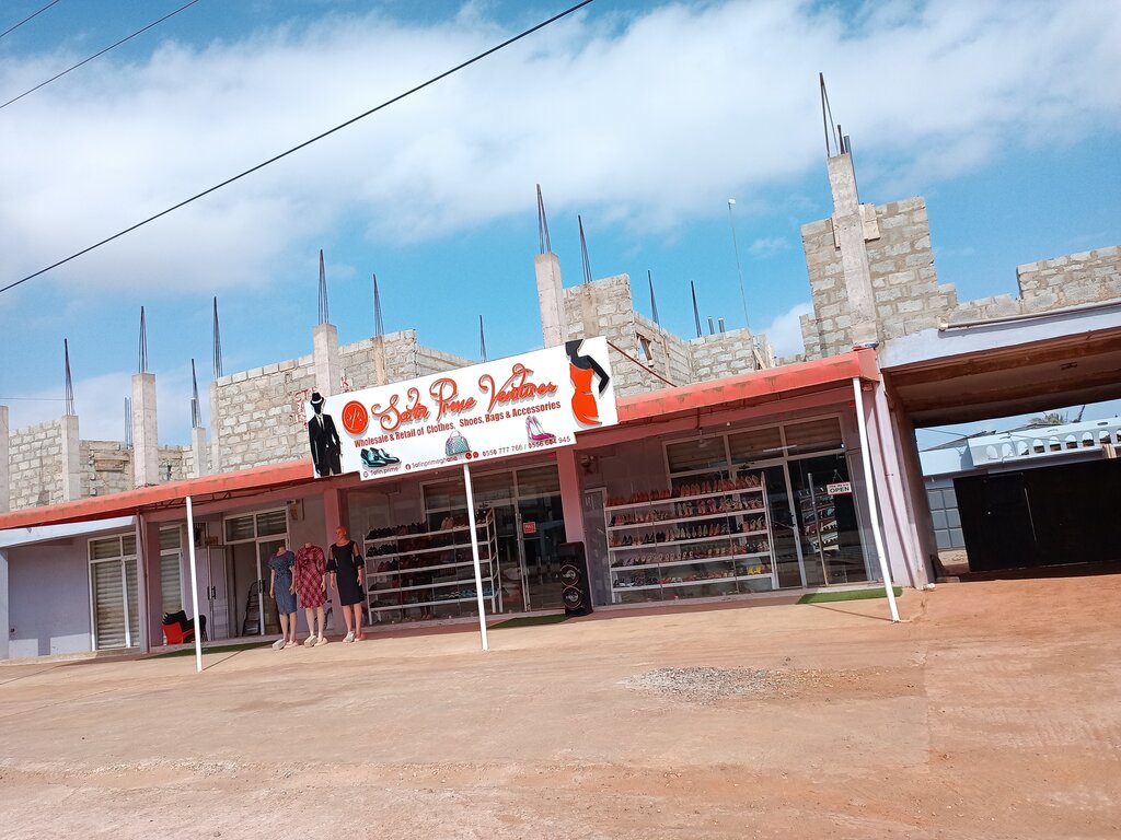 Giyim mağazası Satin Prime Ventures, Dünya, foto