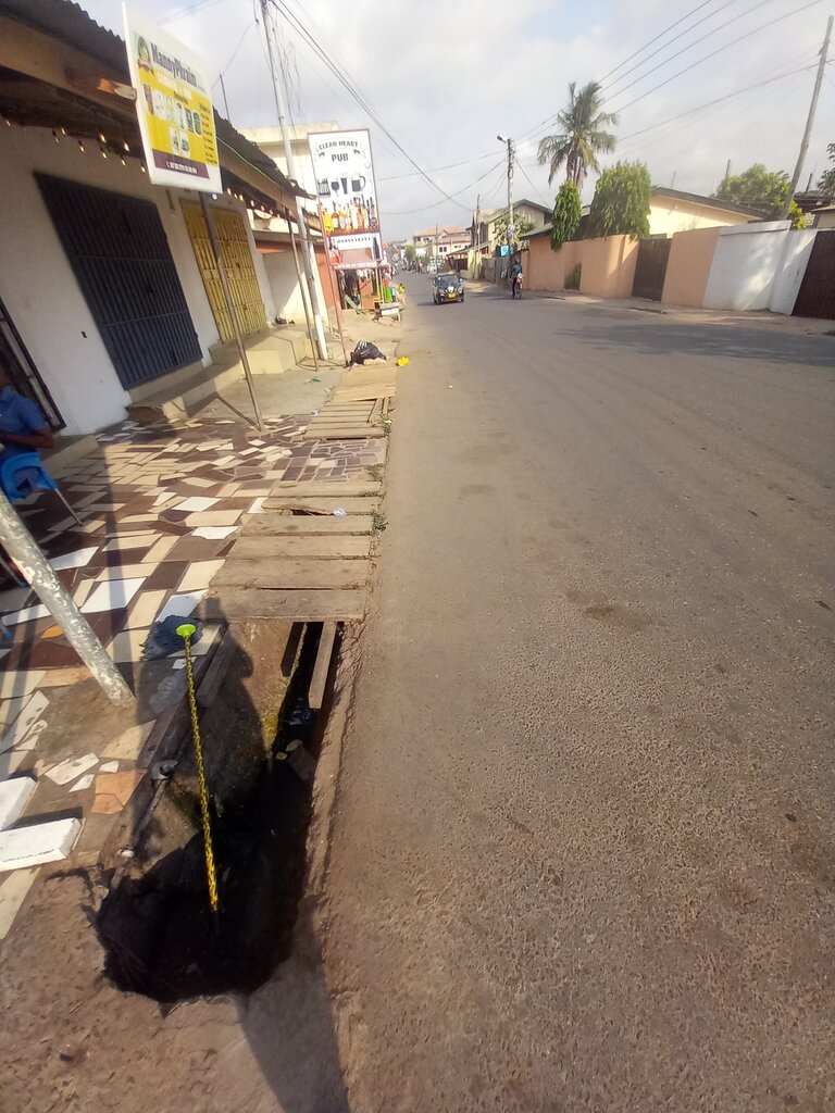 Çocuk giyim mağazaları Mannyphraim inpex, Dünya, foto