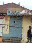 Ets Hermina (Brazzaville, Commune de Ouenzé, Rue Lenine), araba anahtarları  Brazzaville'den