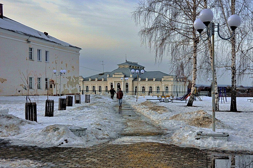 Ortaokul Mkou Srednyaya obshcheobrazovatelnaya shkola imeni Arapova, Sverdlovskaya oblastı, foto