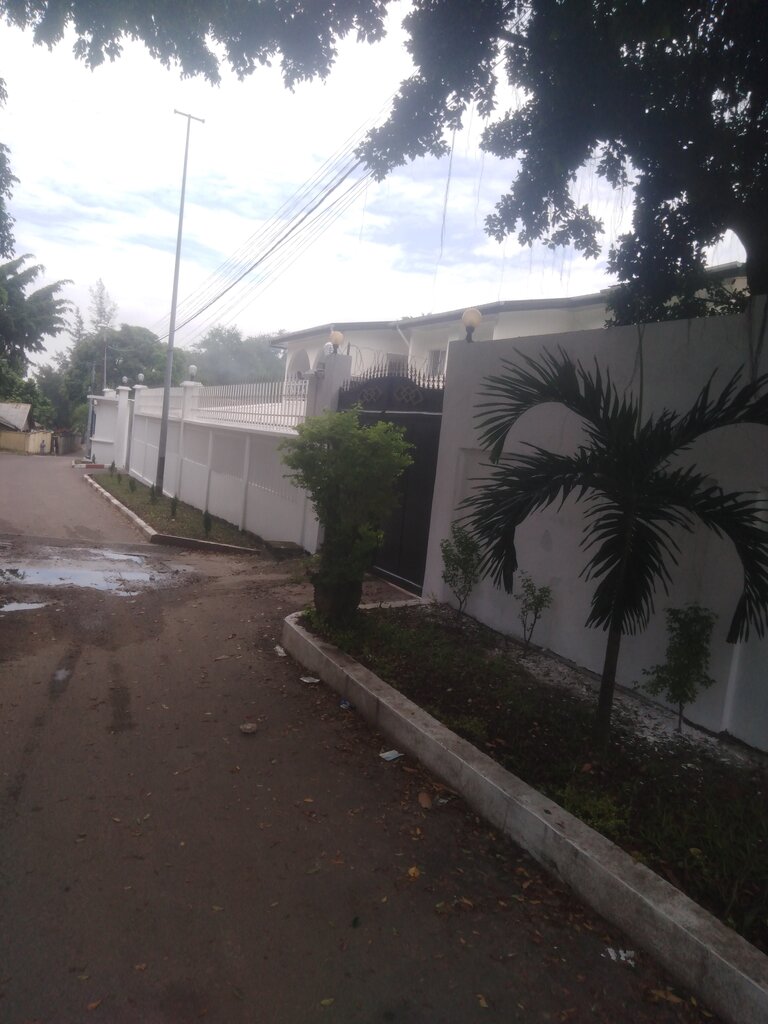 Büyükelçilikler ve konsolosluklar Ambassade d'Afrique du Sud, Chancellerie, Brazzaville, foto