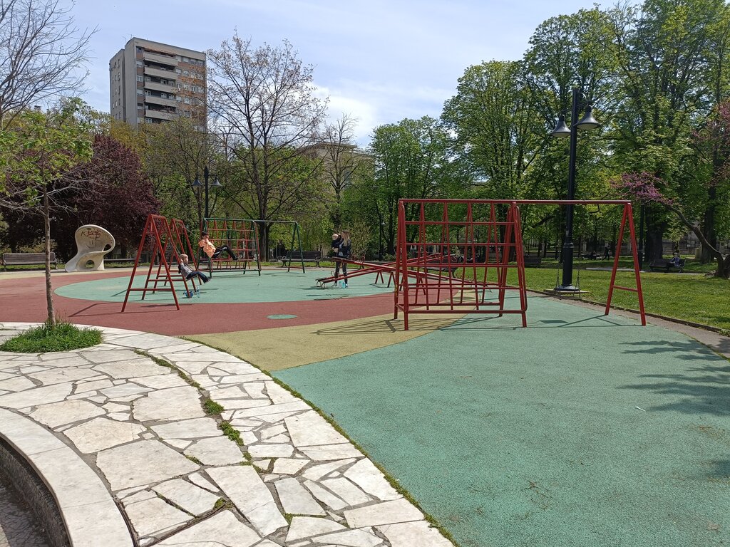Oyun alanı Playground, Belgrad, foto