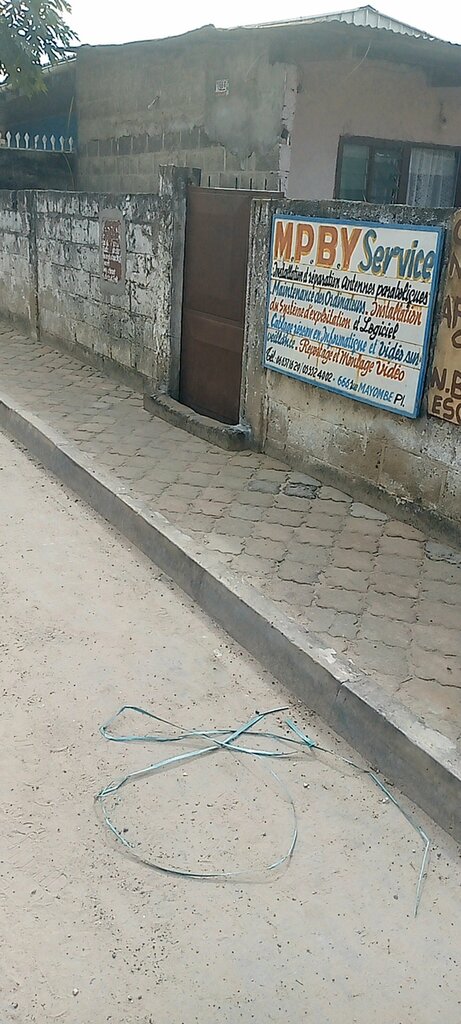 Terziler M. P. B. Y service, Brazzaville, foto