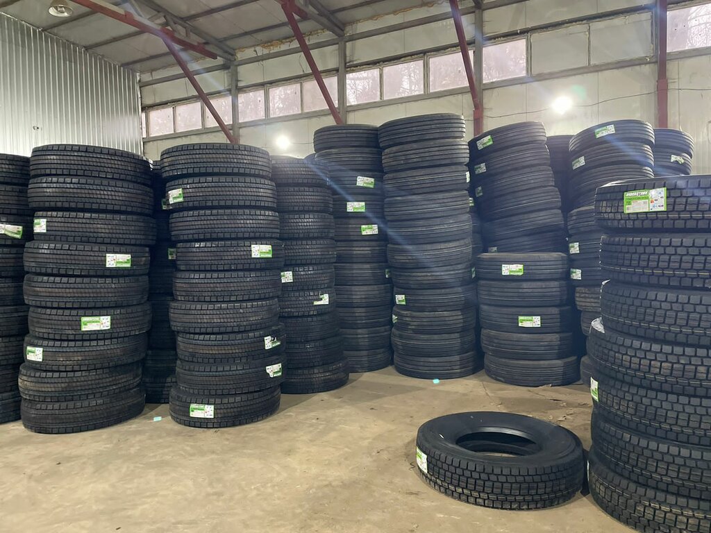 Jant ve lastikçiler Amberstone, Moskova ve Moskovskaya oblastı, foto