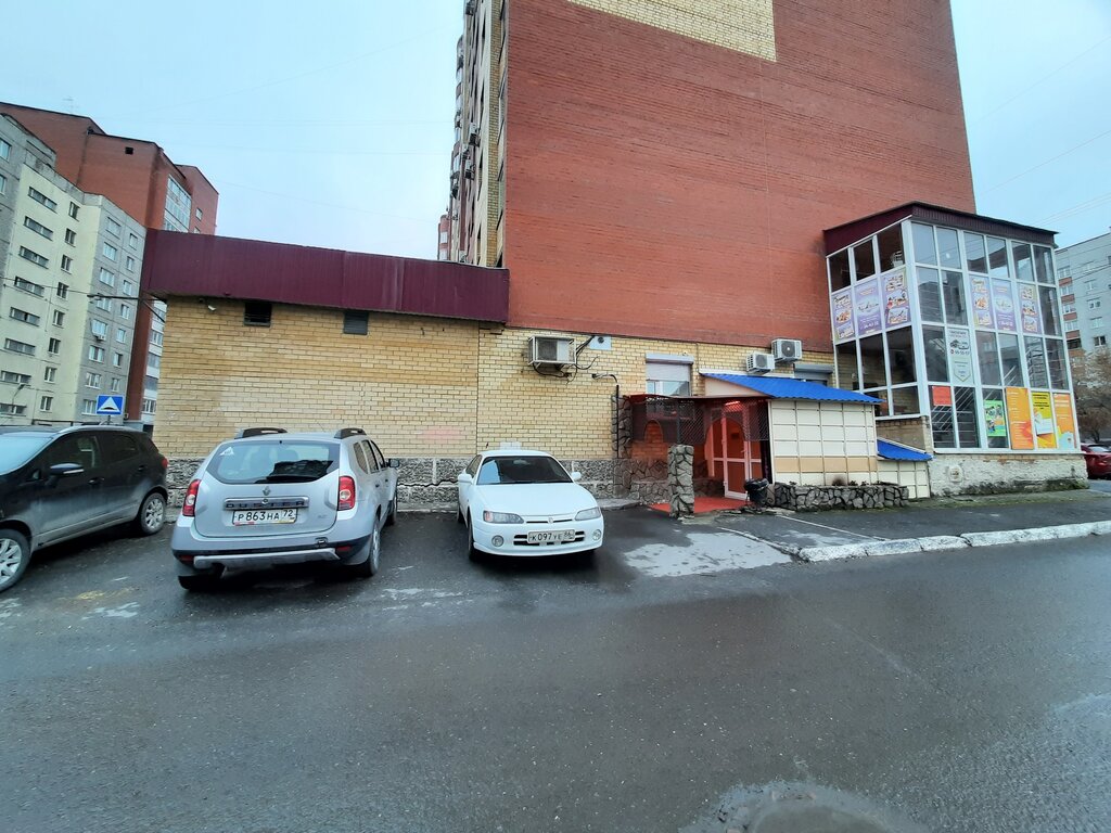 Çatı hizmetleri Atrium-Stroy, Tiumen, foto