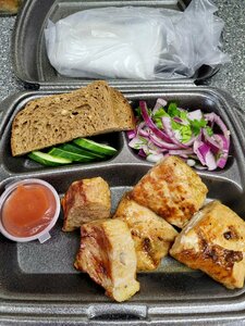 Еда в дорогу (Azin Street No:18, derevnya Pirogovo), fast food  Udmurtiya'dan