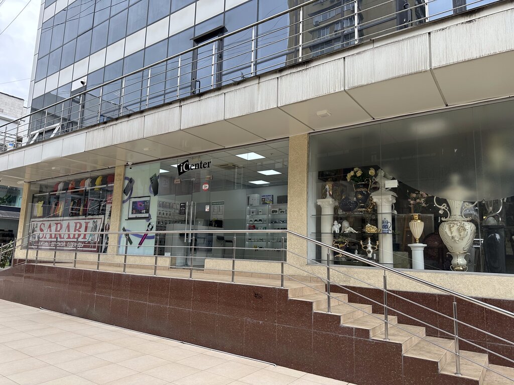 Cep telefonu ve aksesuarları satış mağazaları ICenter, Soçi, foto