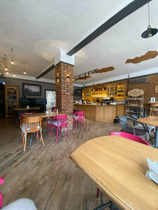 Чирковъ (Oktyabrskaya ploshchad No:1), kafe  Birsk'ten